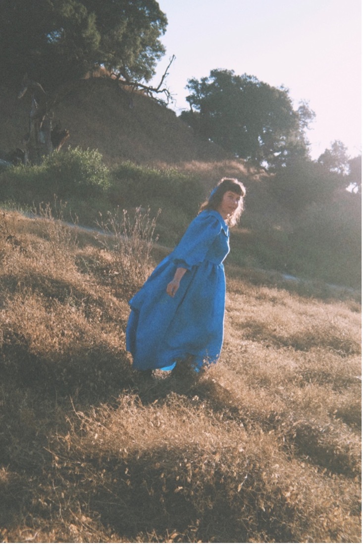 Rose Betts - 'War' - The Daily Music Report