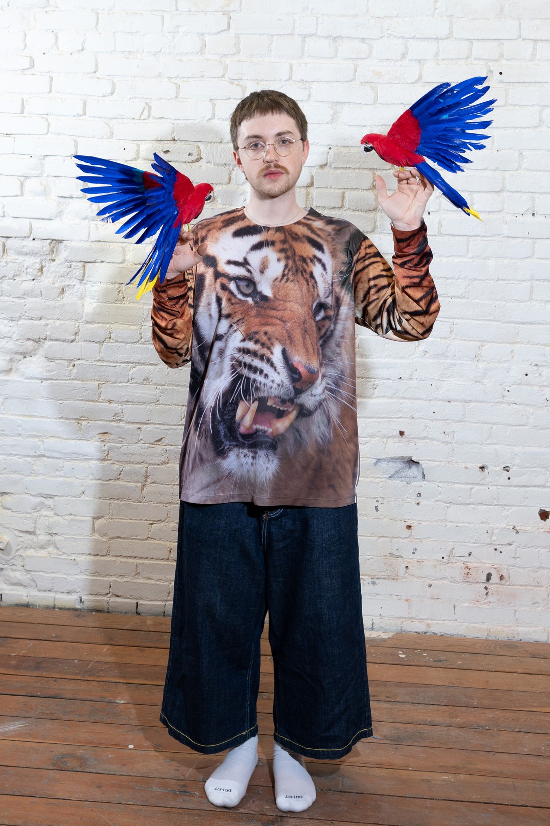 quickly, quickly - ‘Raven’ - The Daily Music Report