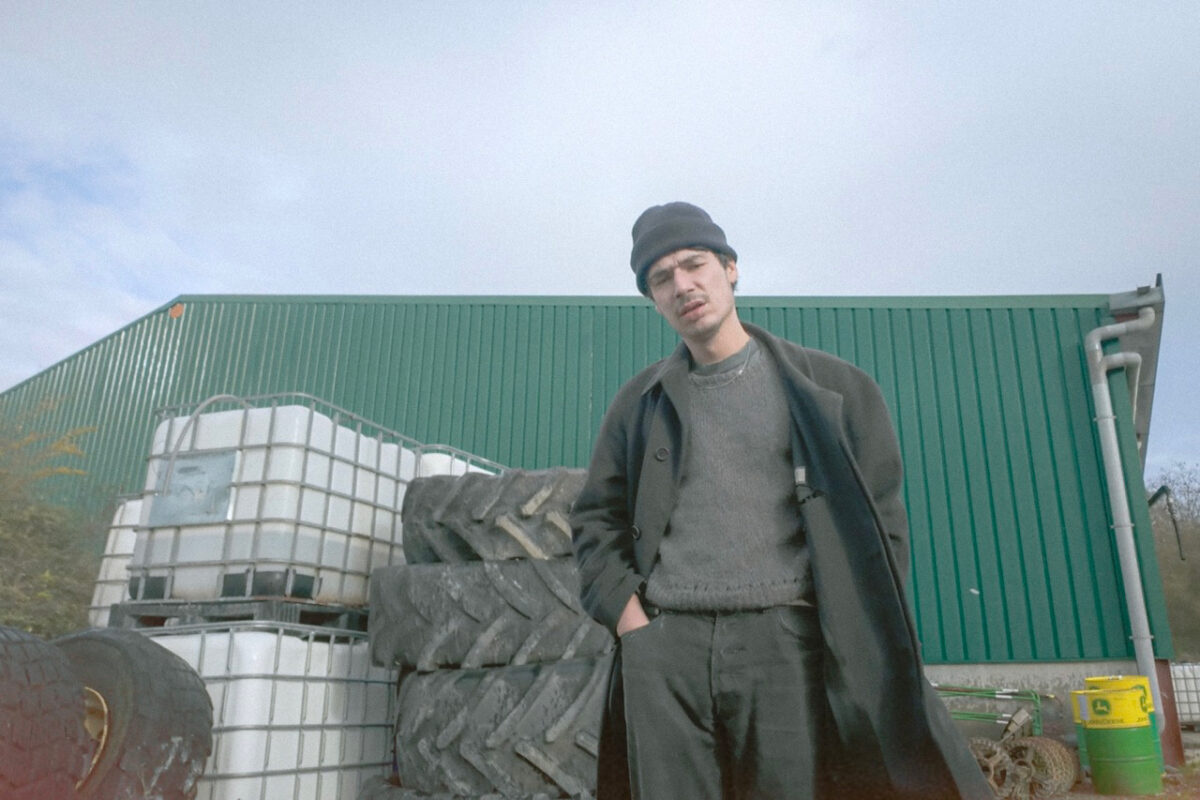 a.gris - 'bar' - The Daily Music Report